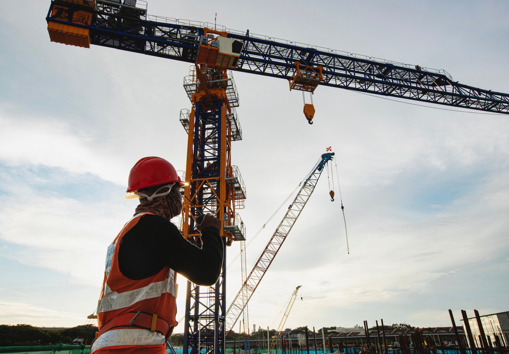 Lifting the Load: A Comprehensive Guide to Crane Safety Measures, Types ...