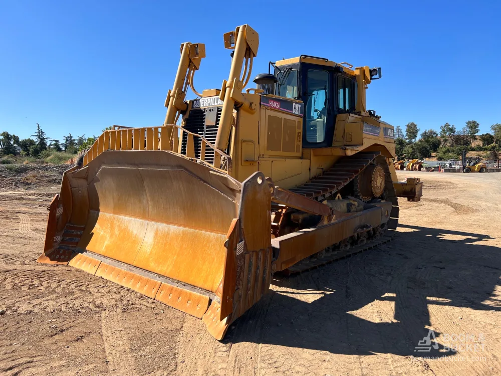 Bulldozers in Coal Mining