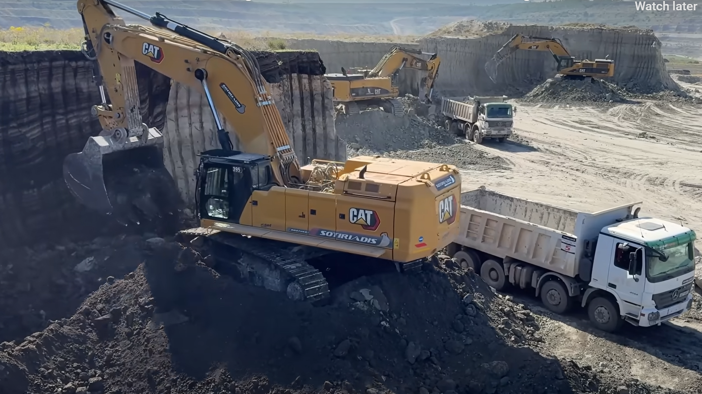 Biggest Caterpillar Excavator