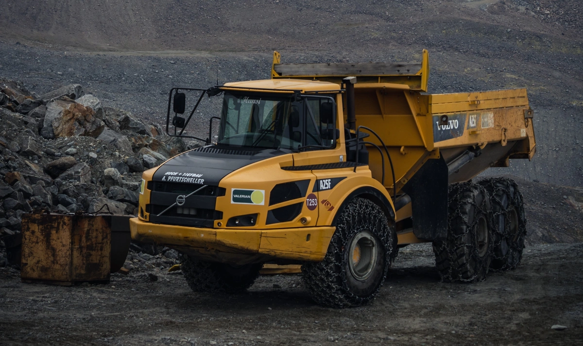 Everything You Need to Know About Articulated Trucks