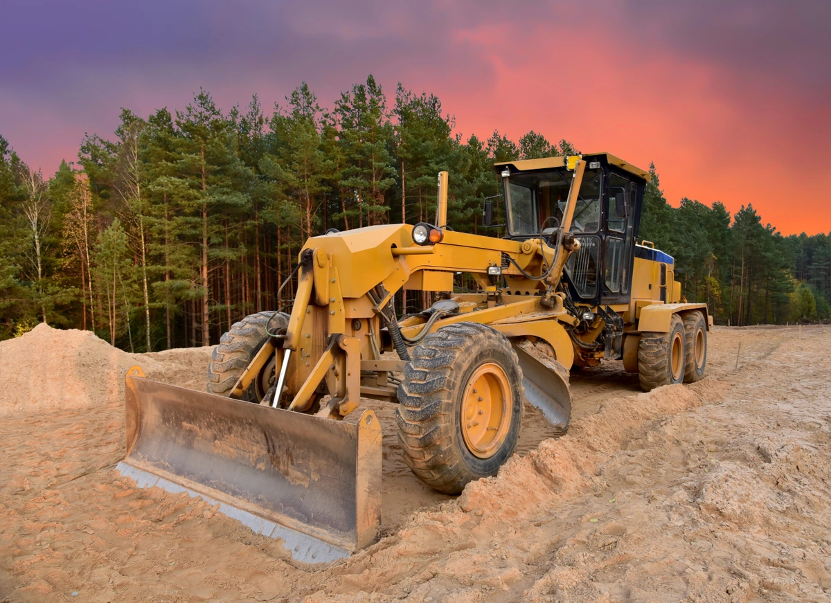 Benefits of Motor Graders for Road Construction and Maintenance