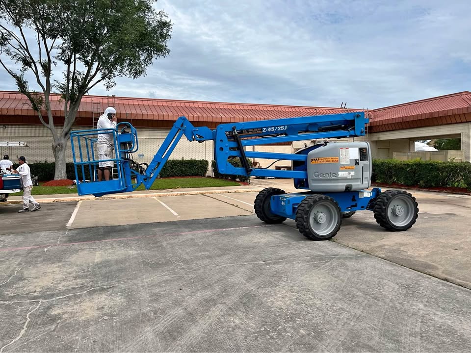 How to Operate a Boom Lift